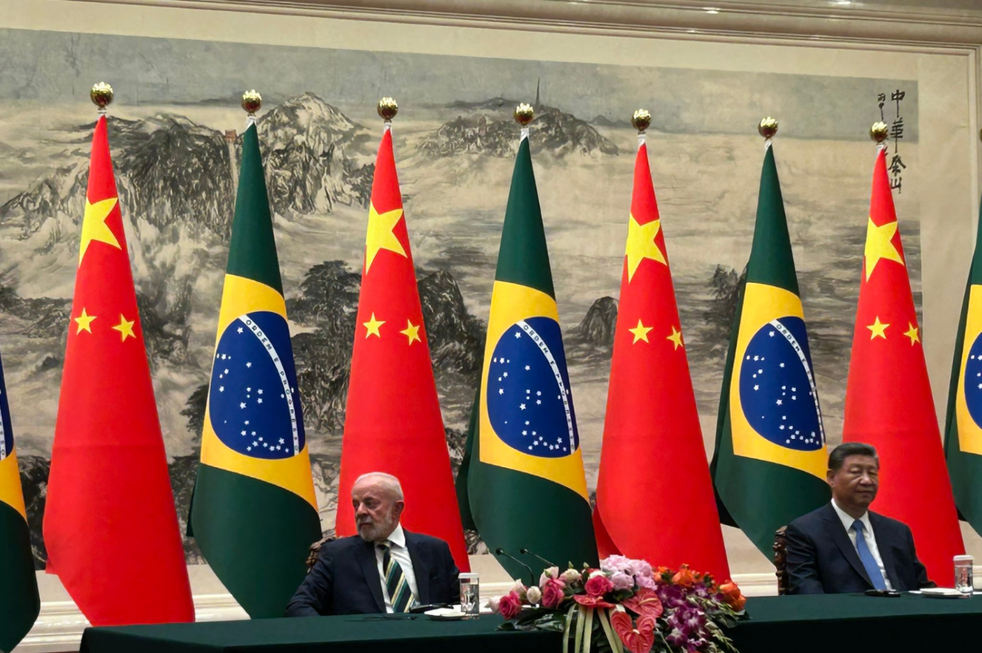 China libera entrada de brasileiros sem visto: nova regra vale por 30 ...