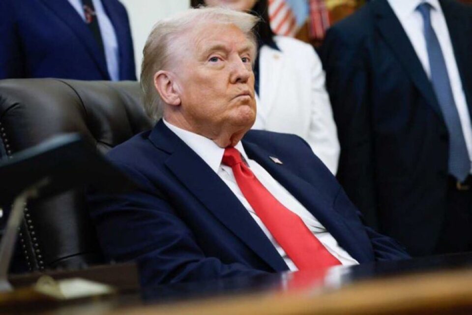 Maioria dos americanos considera que Donald Trump está se tornando ...
