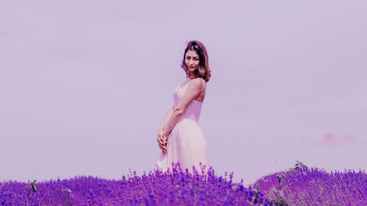 O violeta: a cor que a natureza quase não consegue criar