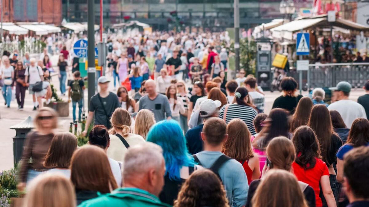 O estudo que prevê uma mudança drástica na população mundial e acende ...